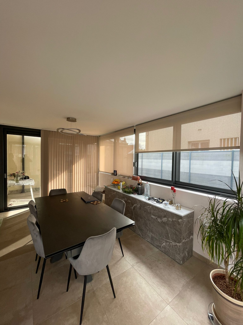 Pose de stores intérieurs Bandalux par l'agence de Fleury sur Orne ...